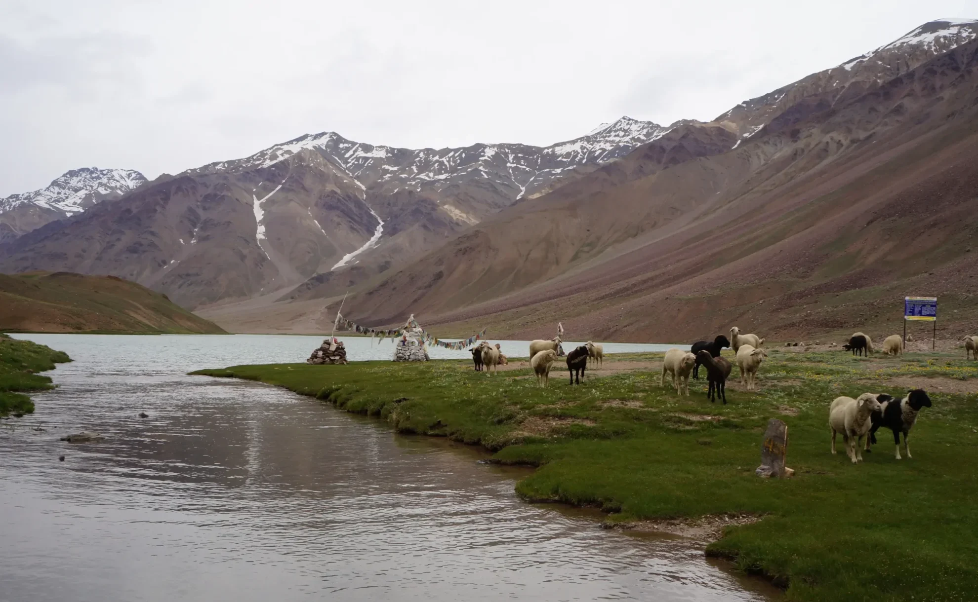 Manali To Chandratal Lake Via Atal Tunnel – Taxi & Tempo